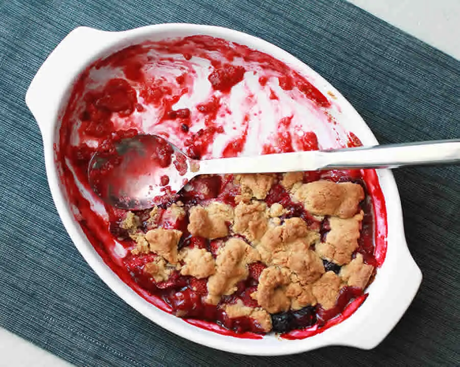 Crumble aux fruits rouges au Thermomix - Cuisine Momix