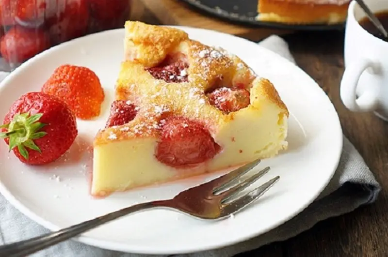 Clafoutis léger aux fraises WW - Cuisine Momix